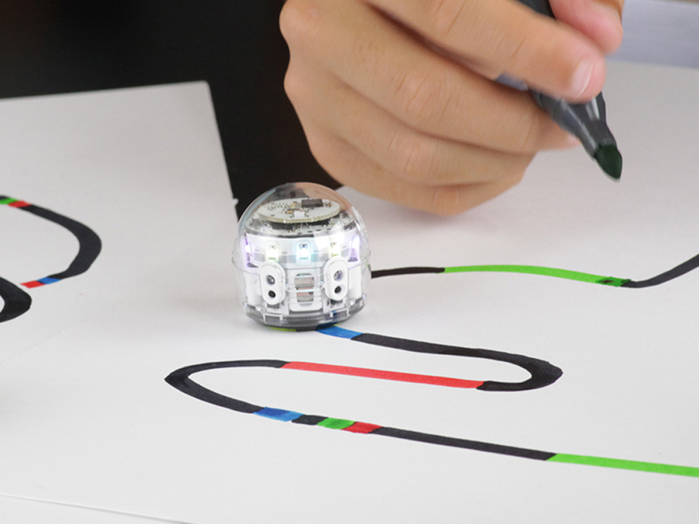 Halle Tropisme - ROBOT & CO : OZOBOT